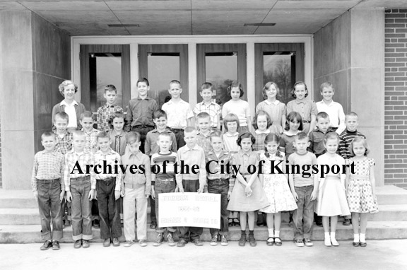 Andrew Johnson Elementary School - Kingsport Public Library and Archives